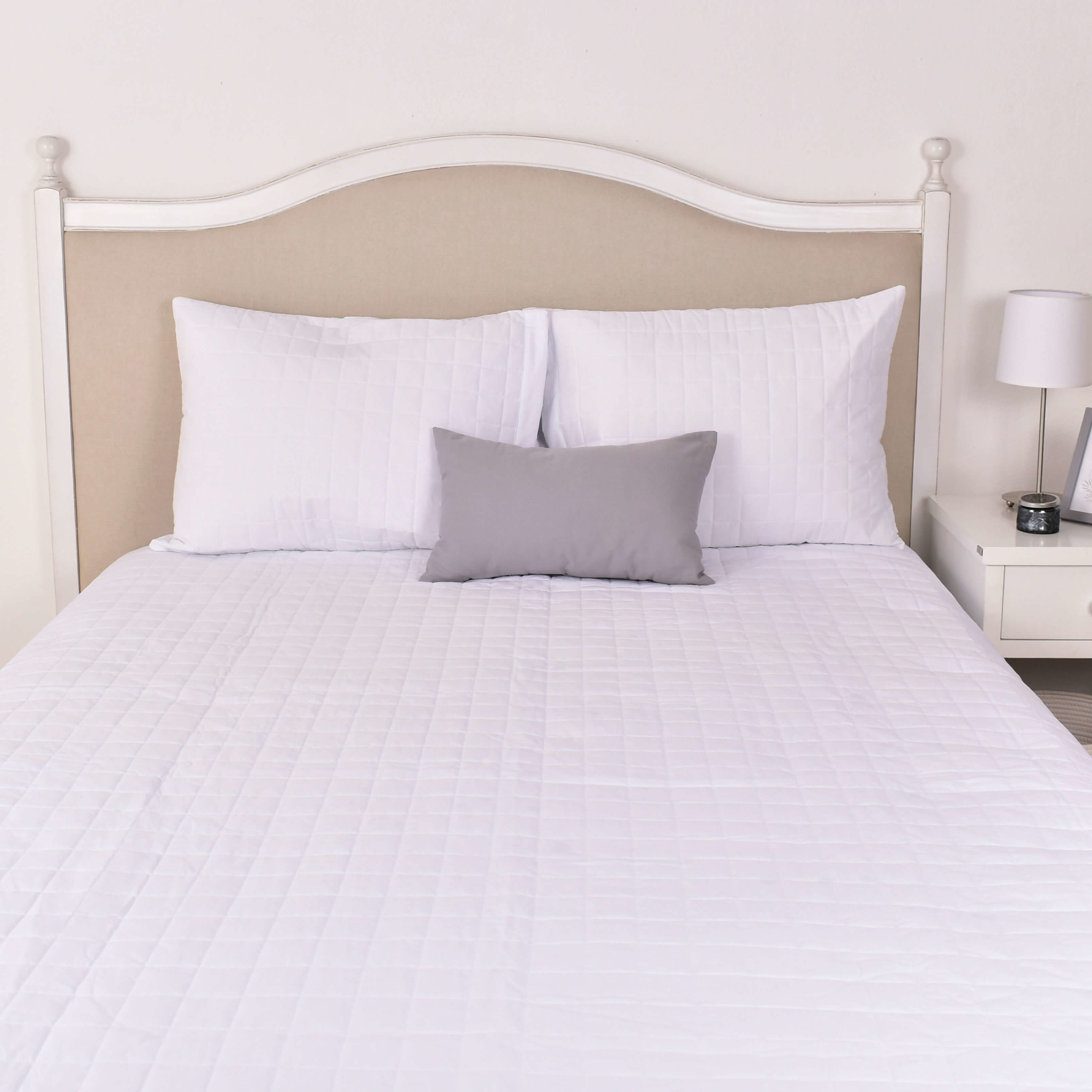 Cubrecama Basic Blanco - PILAR